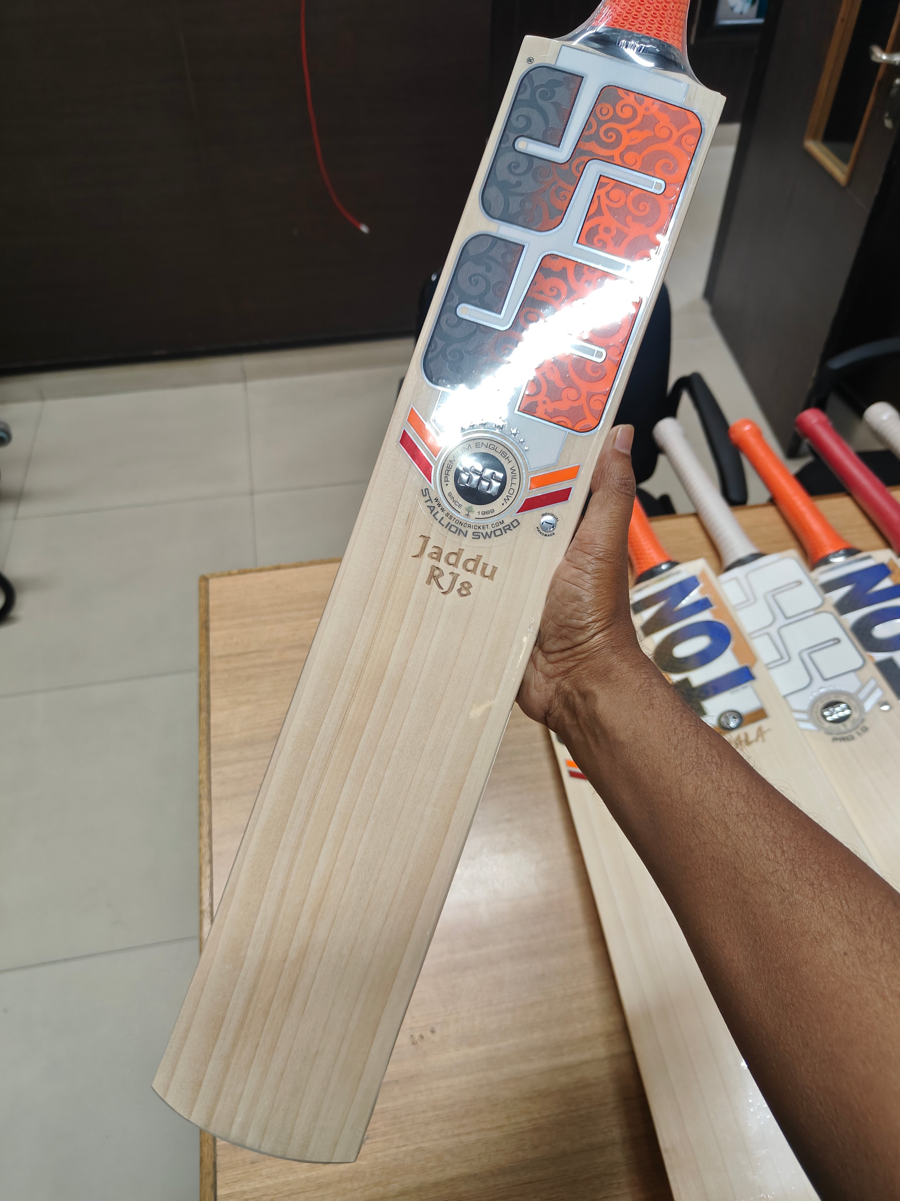 SS Ton Jaddu RJ8 Stallion Sword English Willow Cricket Bat